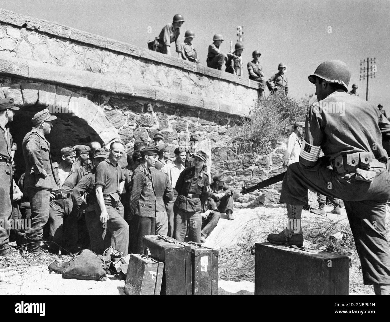 German soldiers, who surrendered during opening rounds of new invasion ...