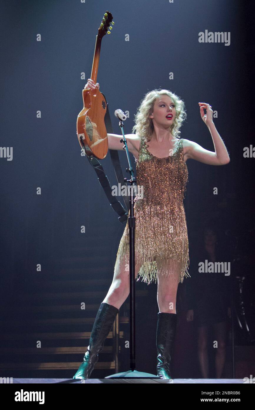 Singer Taylor Swift performs her song "Mine", as she kicks off her ...