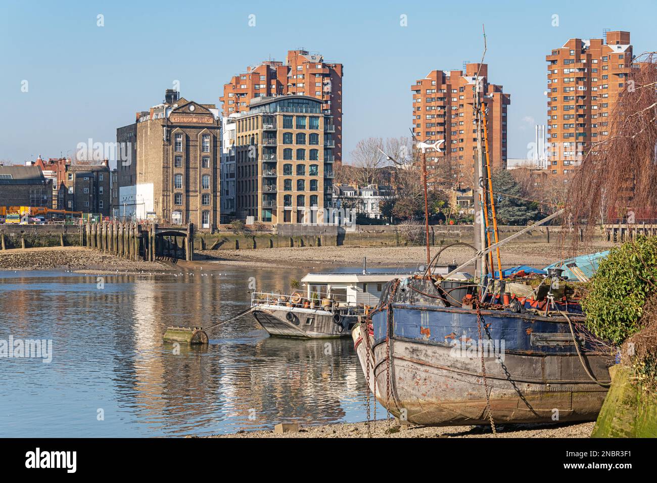 Cremorne estate hi-res stock photography and images - Alamy