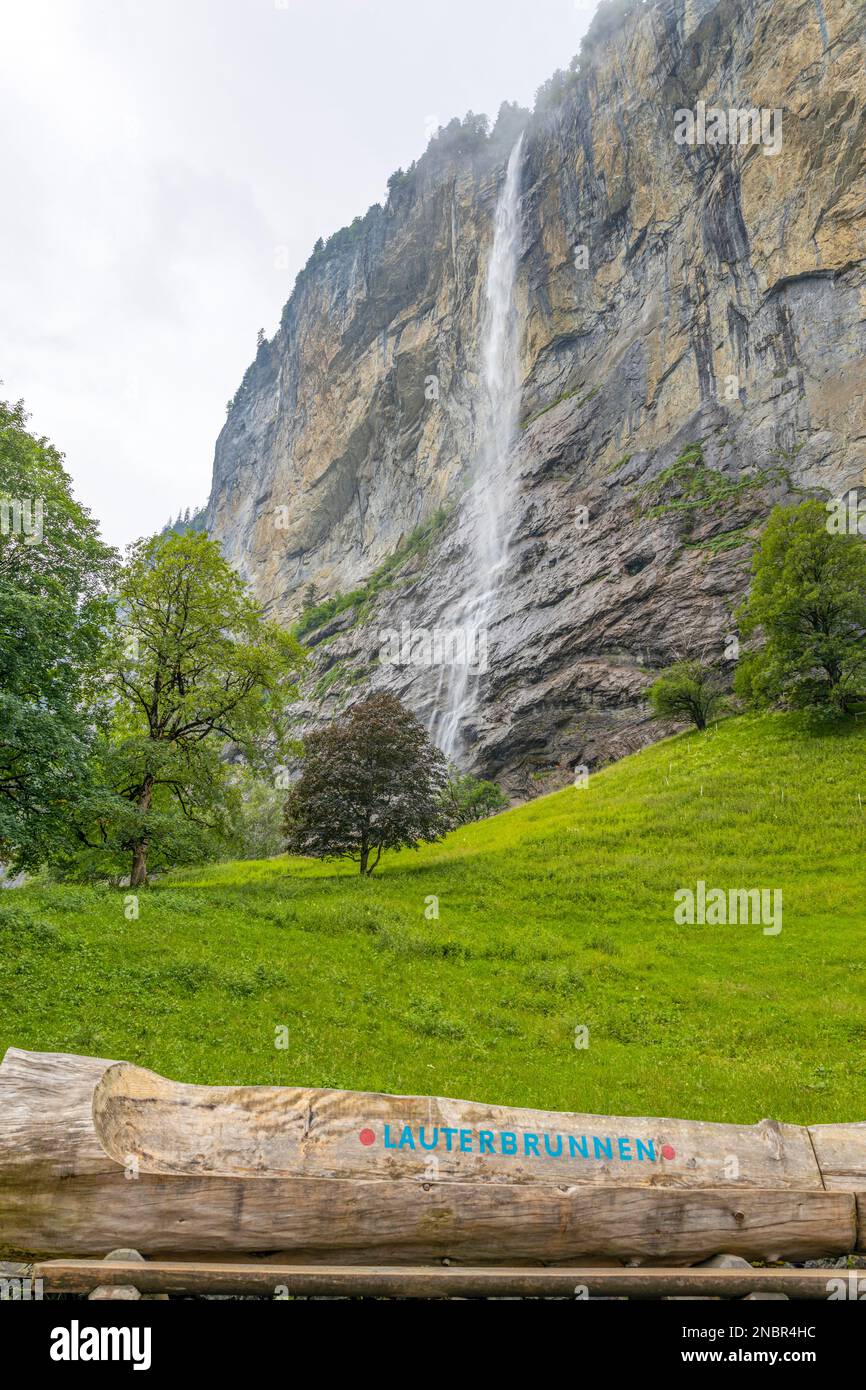 The Staubbach waterfall in Lauterbrunnen, in Bernese Oberland ...