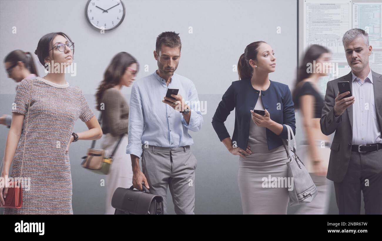 Waiting turn people in queue hi-res stock photography and images - Alamy