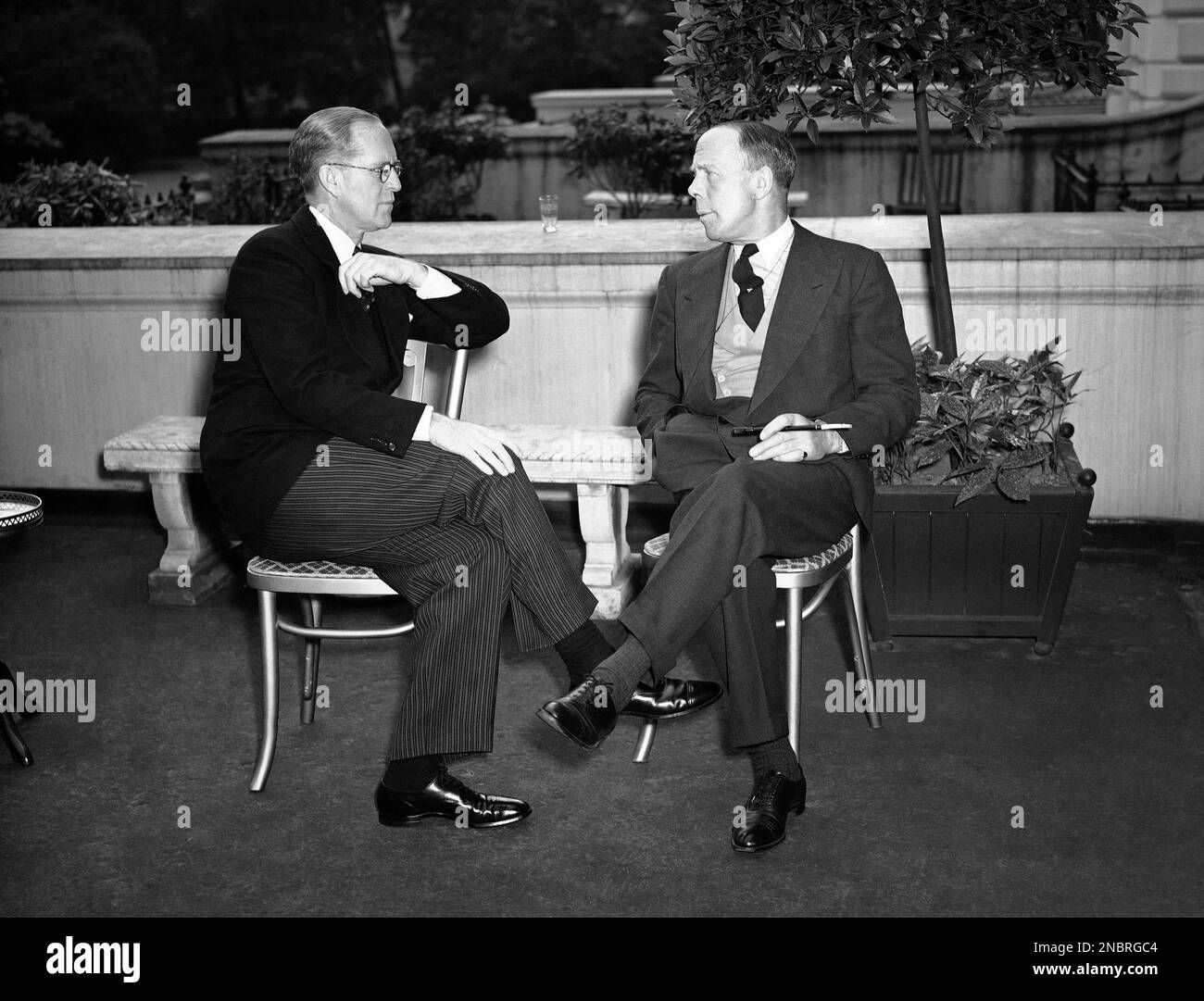 Joseph Kennedy, the American Ambassador in London gave a reception for ...