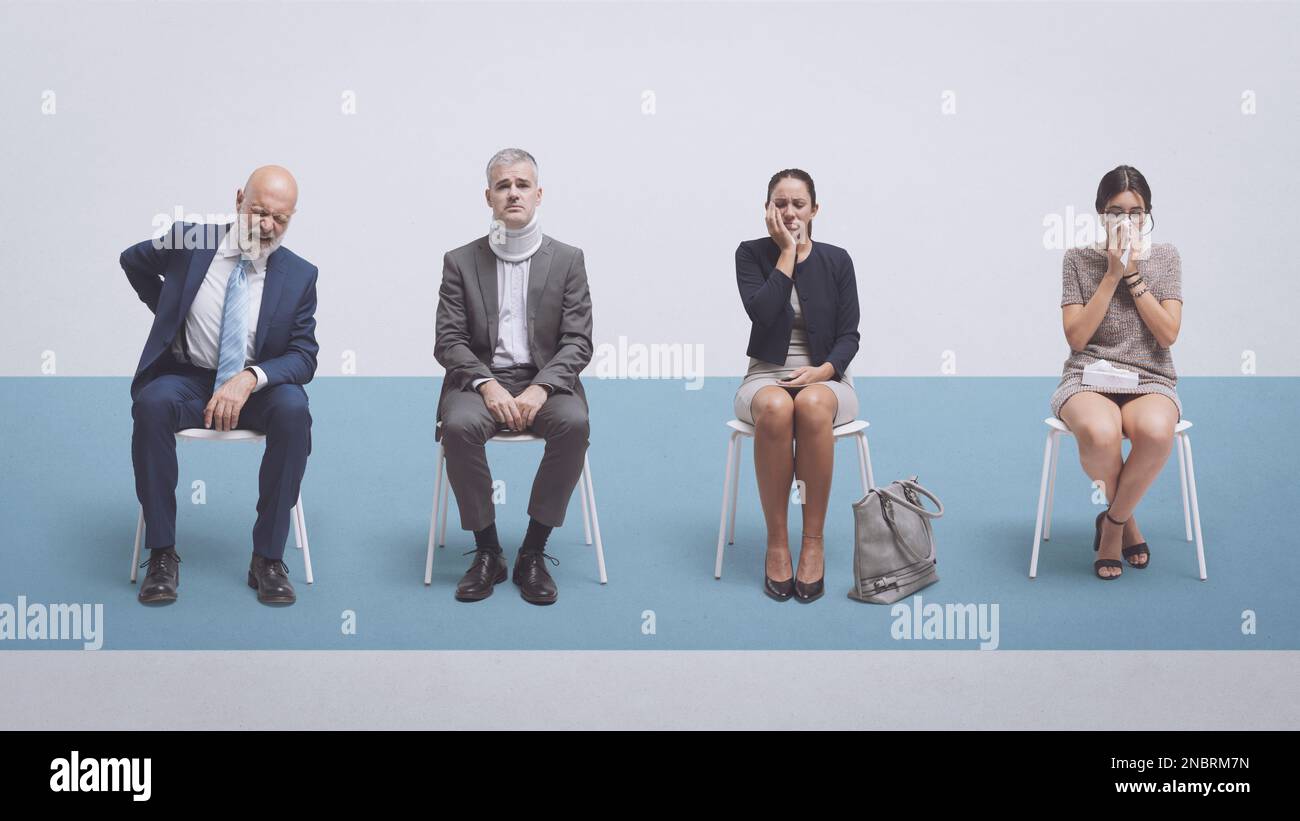Crowded waiting room hospital hi-res stock photography and images - Alamy