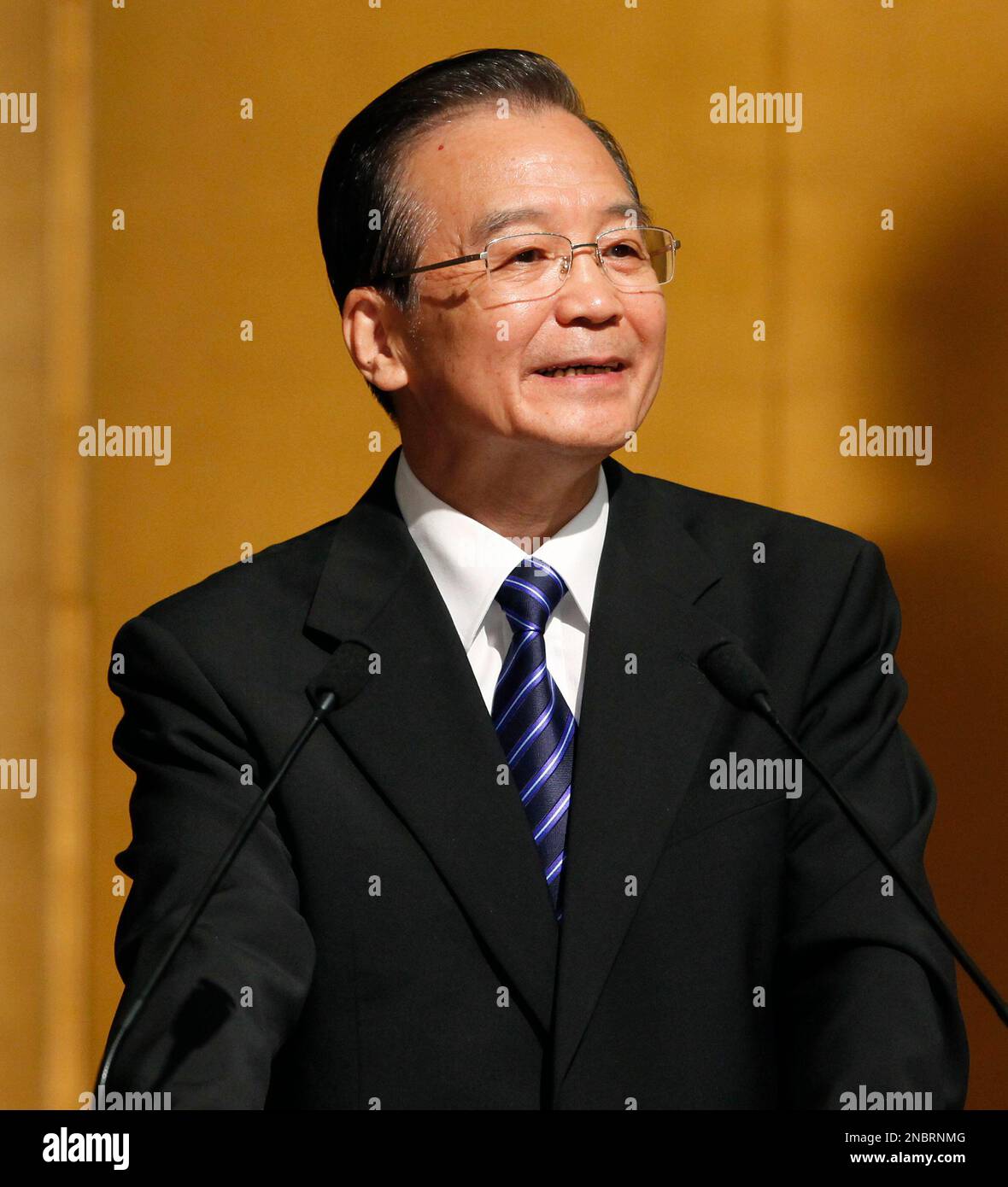 Chinese Premier Wen Jiabao speaks during a business summit luncheon in ...