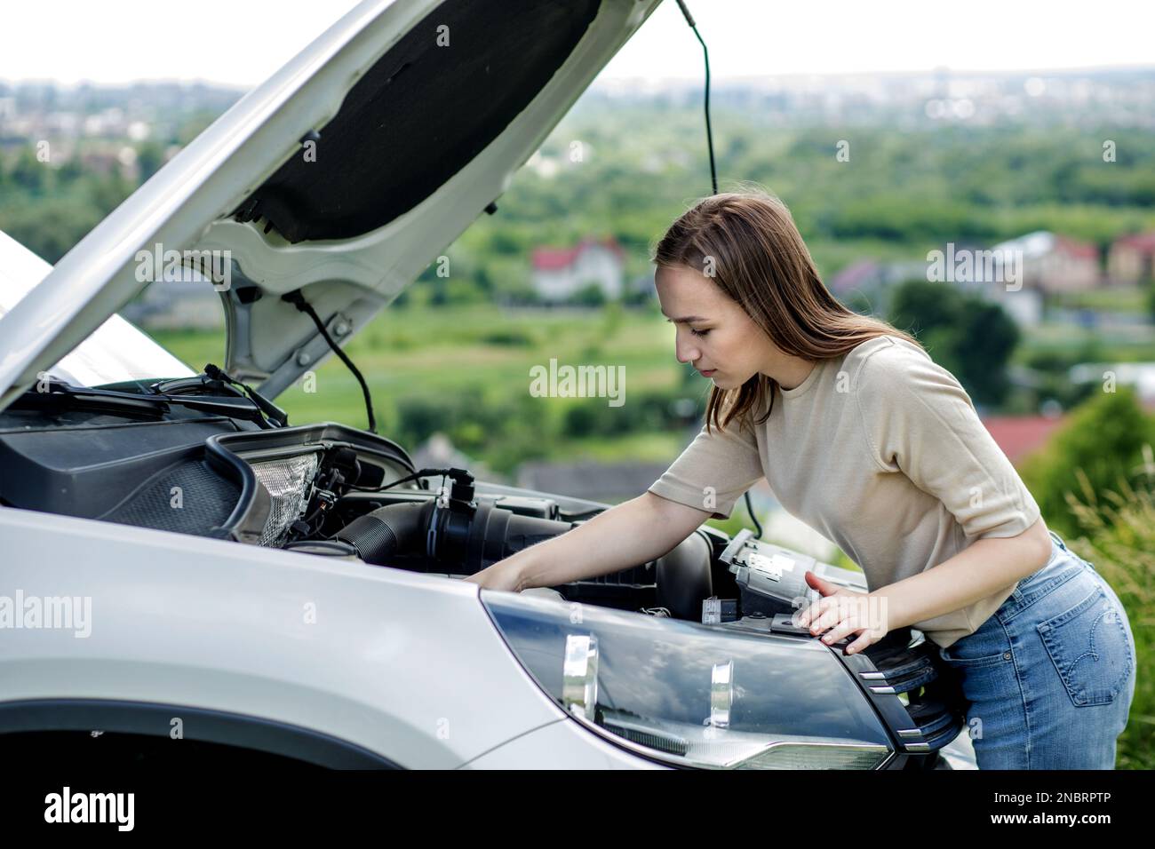 Popped up hood hi-res stock photography and images - Alamy