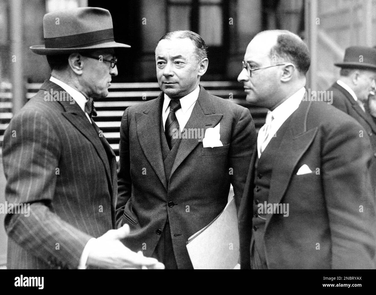Naval Minister Cesar Campinchi, left, Finance Minister Paul Reynaud ...