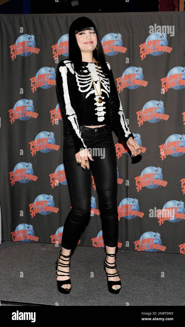 British singer Jessie J makes an appearance at Planet Hollywood Times ...