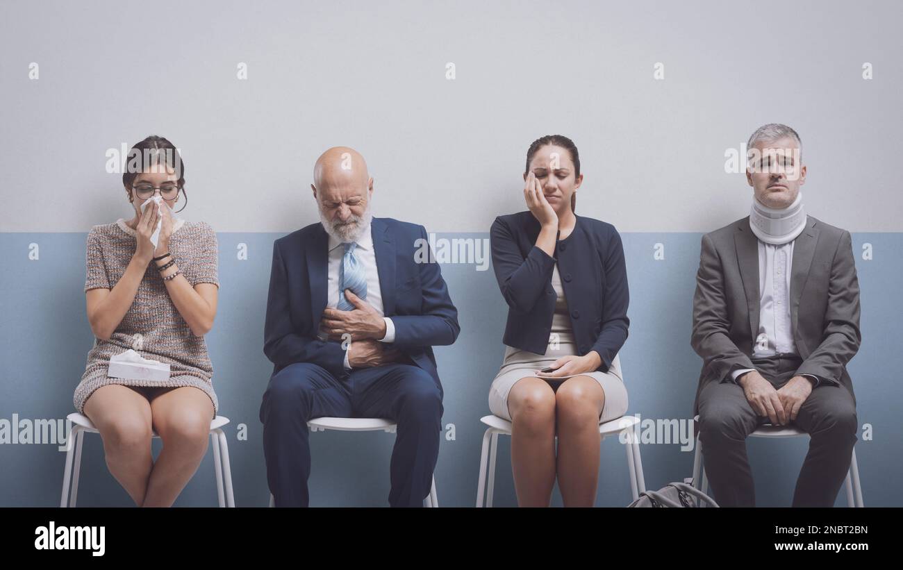 Crowded waiting room hospital hi-res stock photography and images - Alamy