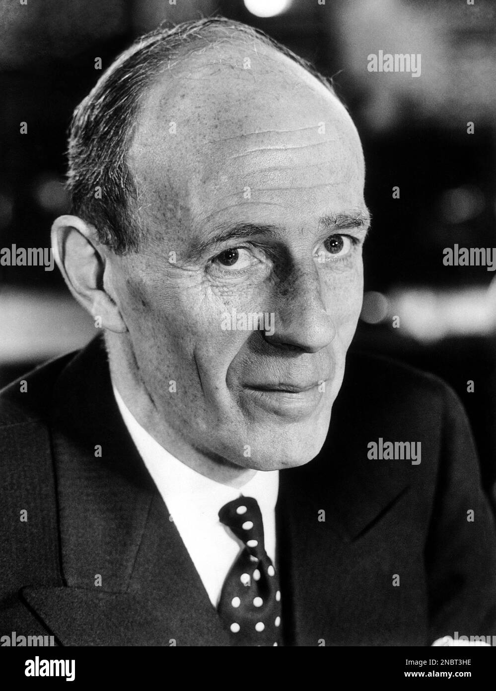 A striking new portrait of Britain's Foreign Secretary Lord Edward ...