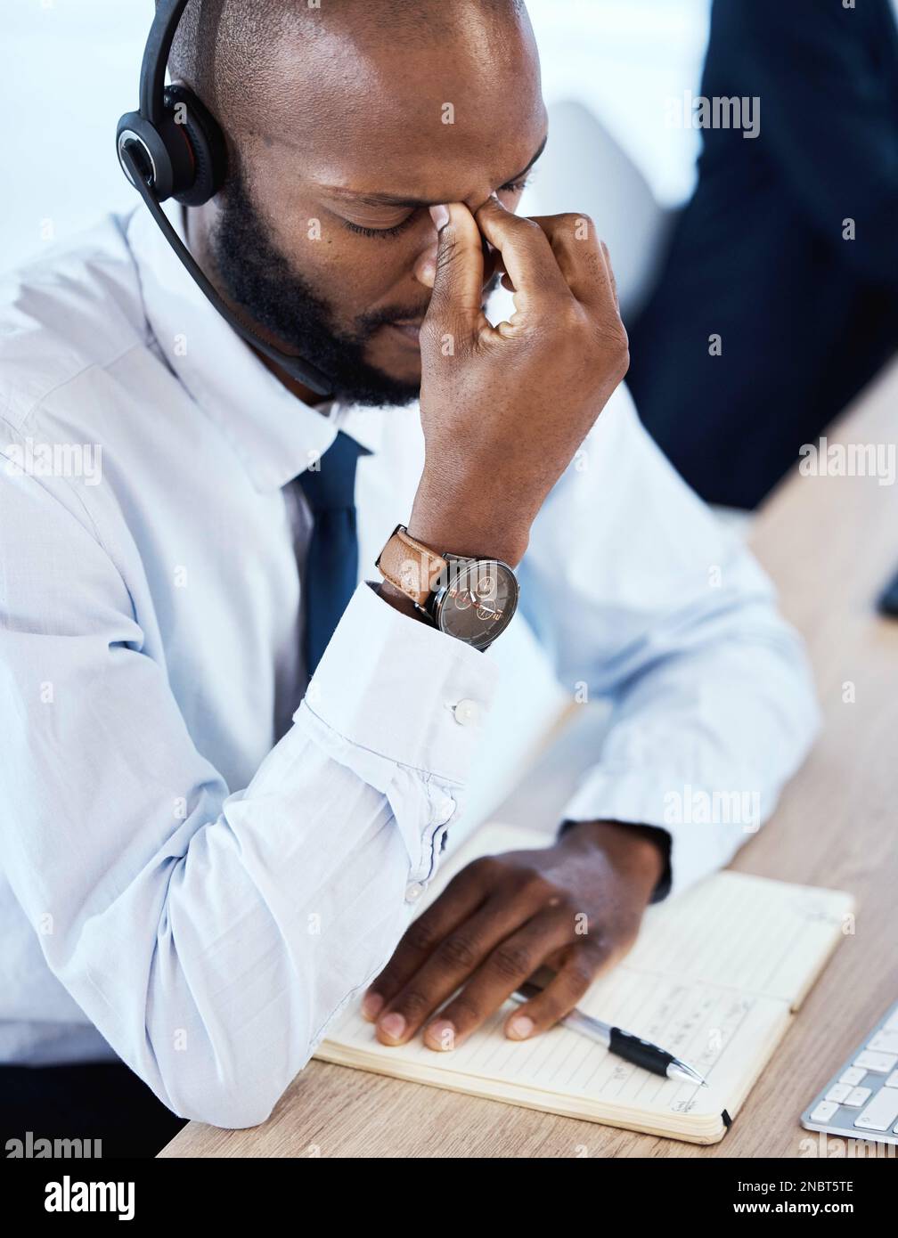 Call centre worker unhappy hi-res stock photography and images - Alamy