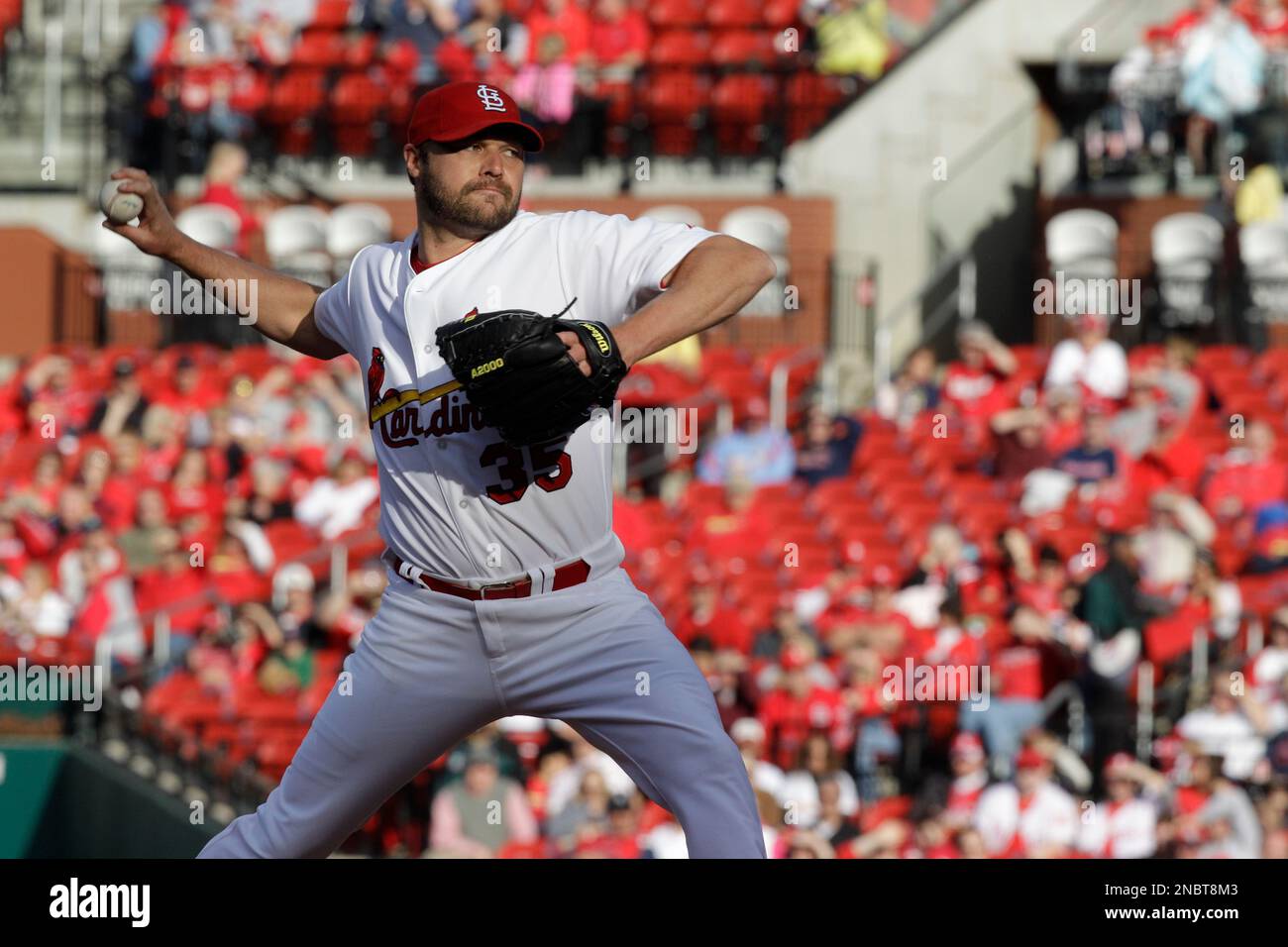 St. Louis Cardinals starting pitcher Jake Westbrook throws during a ...