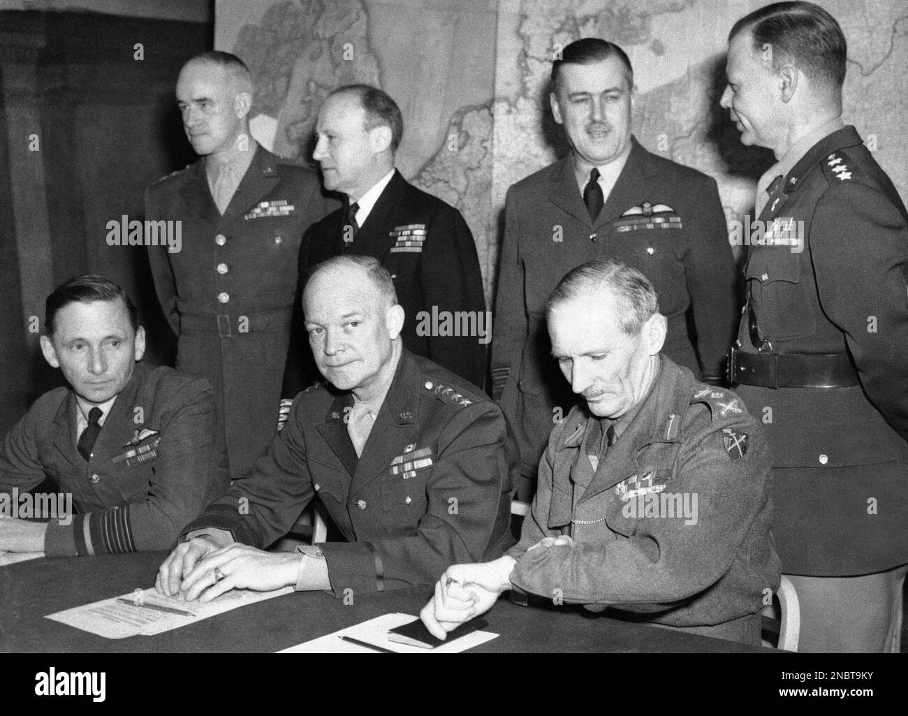 A special session of the Supreme Command Allied Expeditionary Force was ...