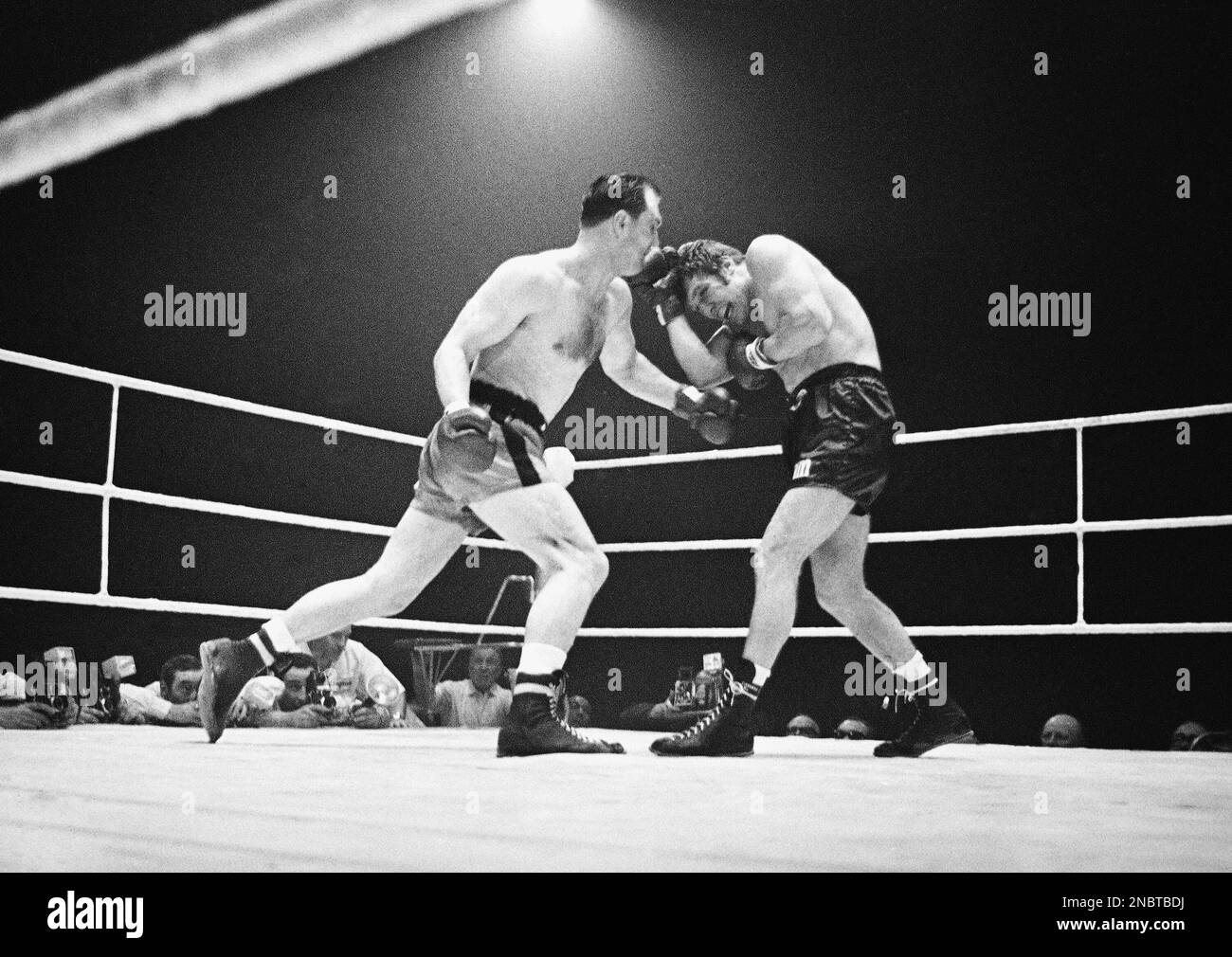 British Boxers Billy Walker, right, and Jack Bodell trade punches ...