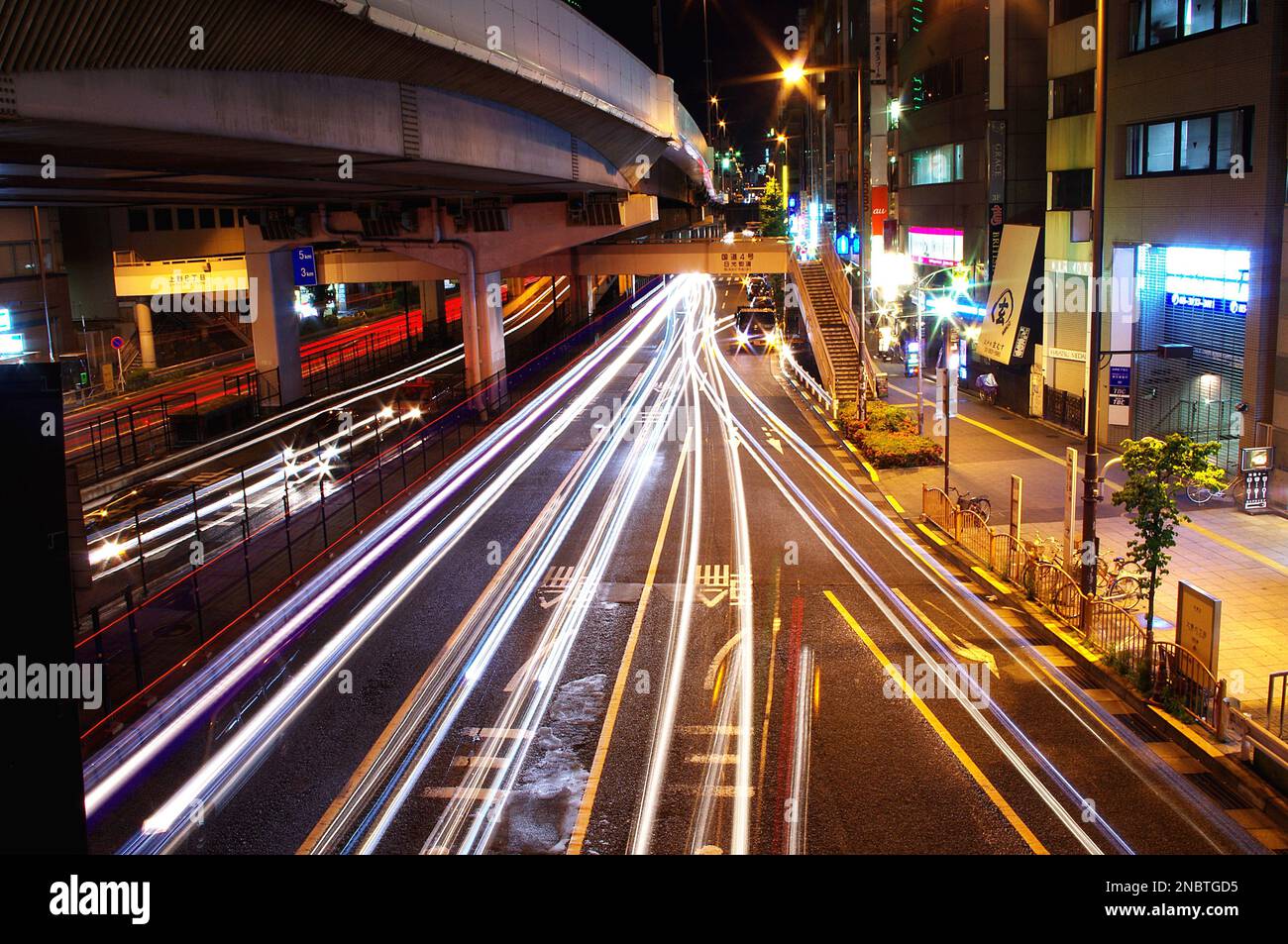Action traffic lights hi-res stock photography and images - Alamy