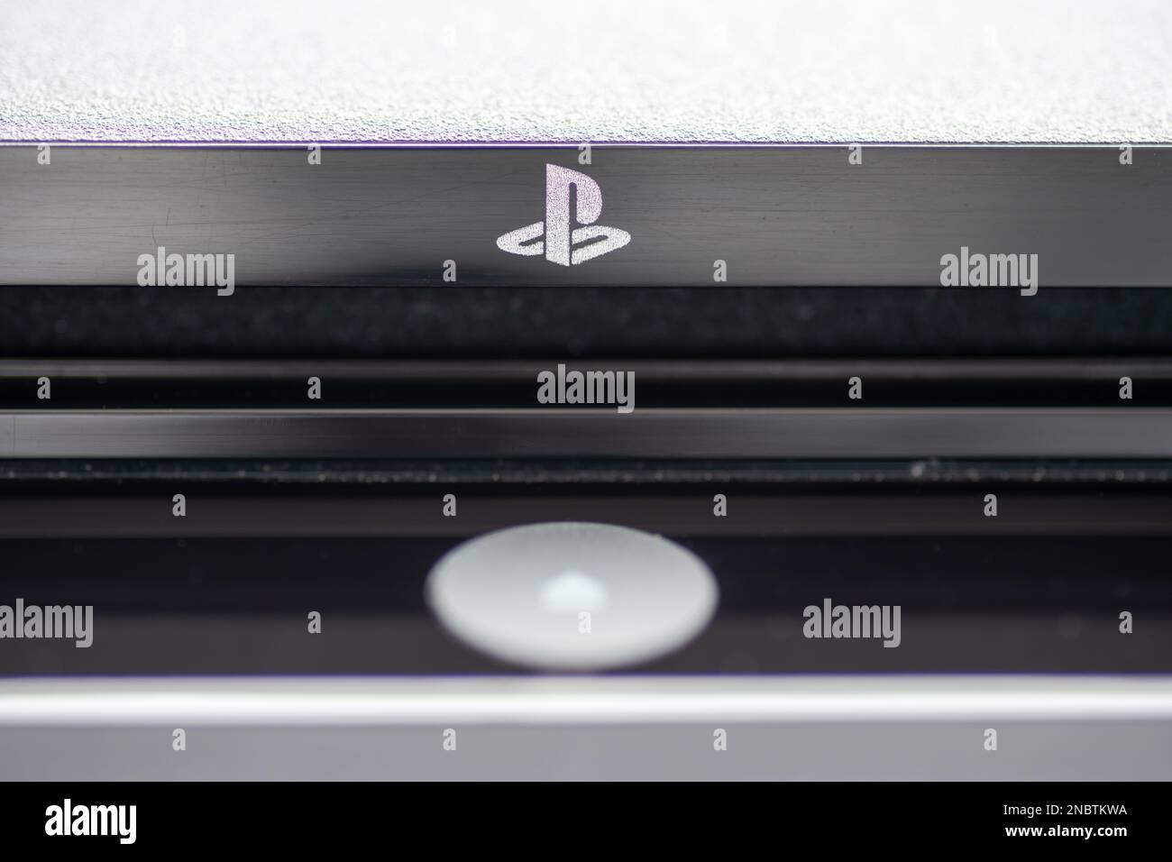 Playstation logo game logo hi-res stock photography and images - Alamy