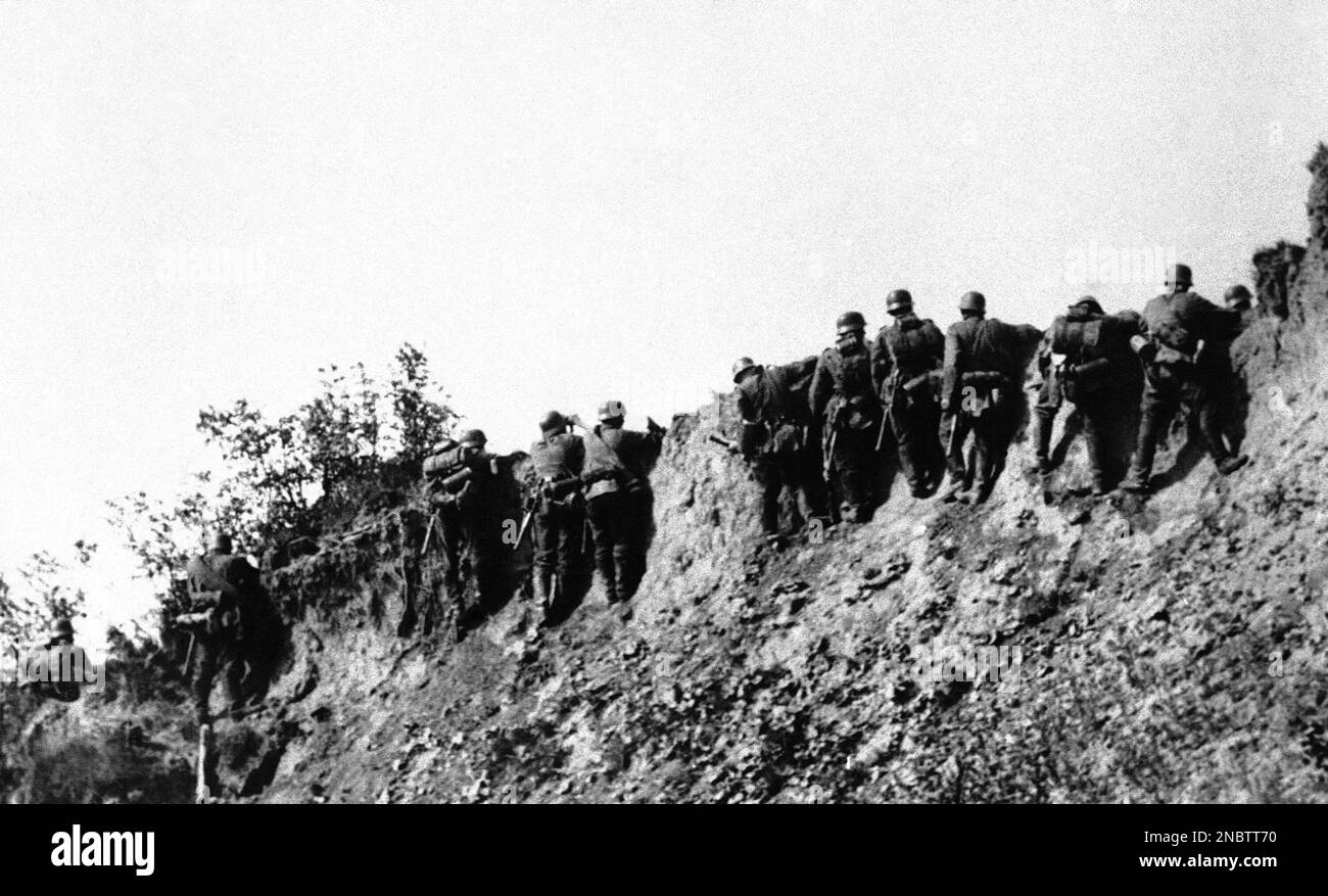 The German army communiqu on May 24, the French fortress of Maubeuge ...