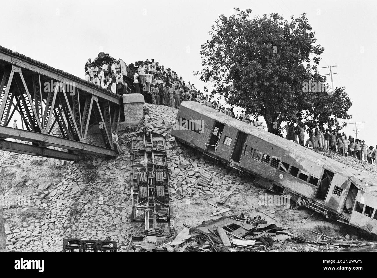 Rescuers at train accident site at Badla Ghat, Bihar state, India on ...