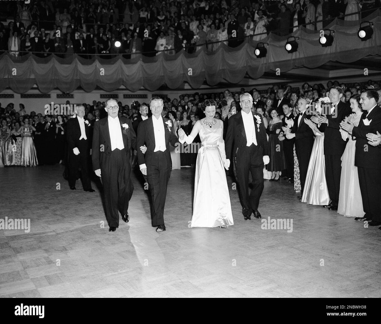 The Duke and Duchess of Windsor, Prince Edward and Wallis Simpson ...