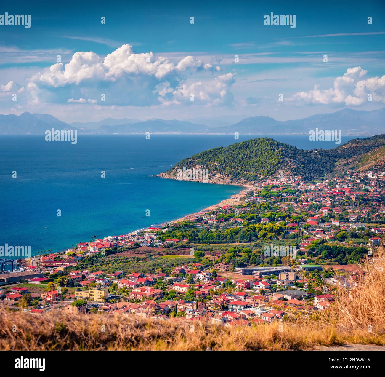 Santa maria di castellabate hi-res stock photography and images - Alamy