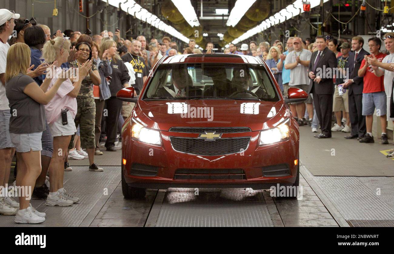 FILE - In this file photo taken Sept. 8, 2010, General Motors workers ...