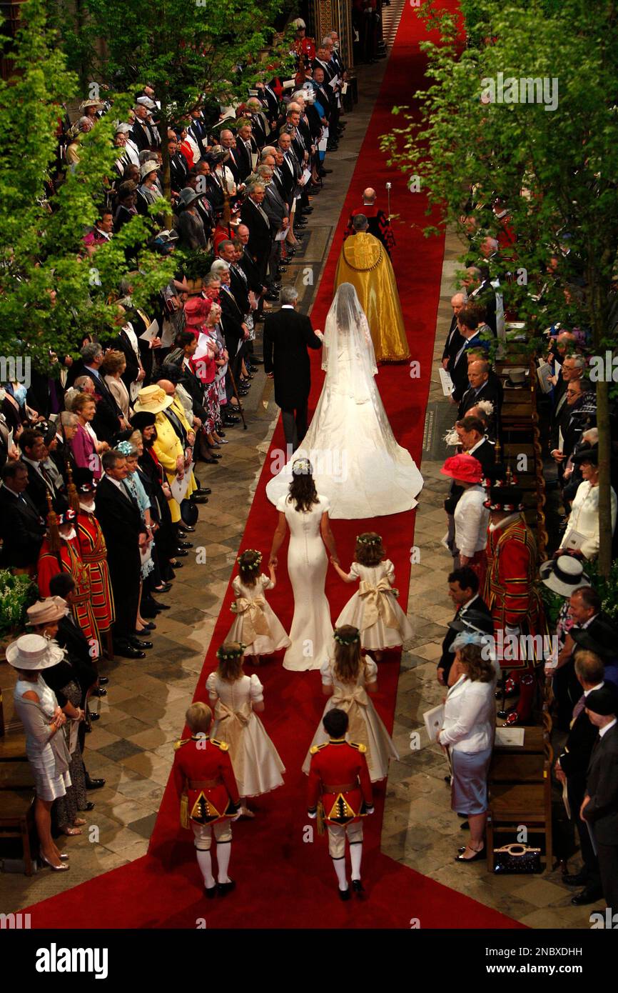 Kate Middleton arrives at the Westminster Abbey for her wedding to ...