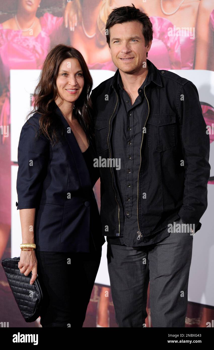Jason Bateman and his wife Amanda Anka arrive at the premiere of the ...
