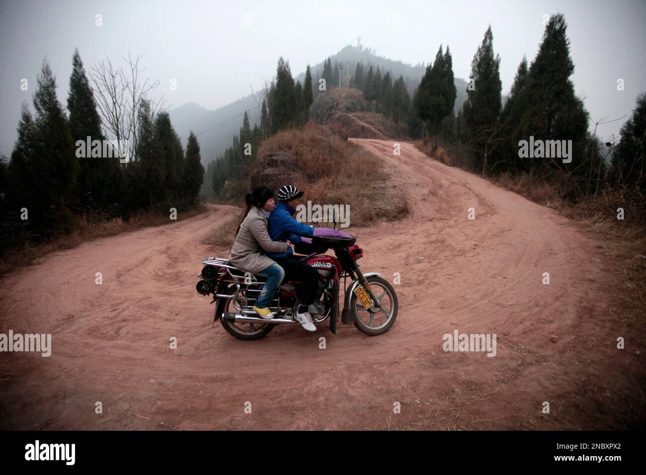 FILE - TO GO WITH CHINA MIGRACIONES - In this Feb. 5, 2011 file photo ...