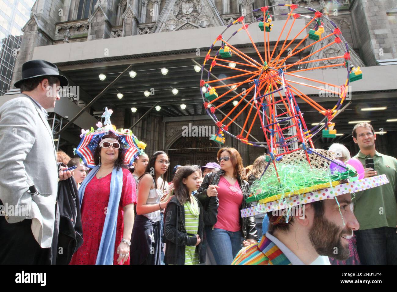 Wearing a ferris wheel hat, Mike Revenaugh, of the Queens borough of ...