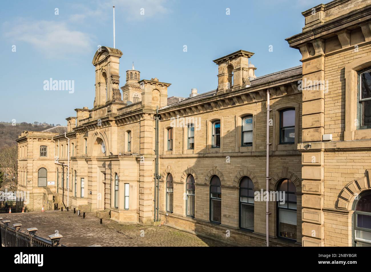 Opposite side of the road to the railway station hi-res stock ...