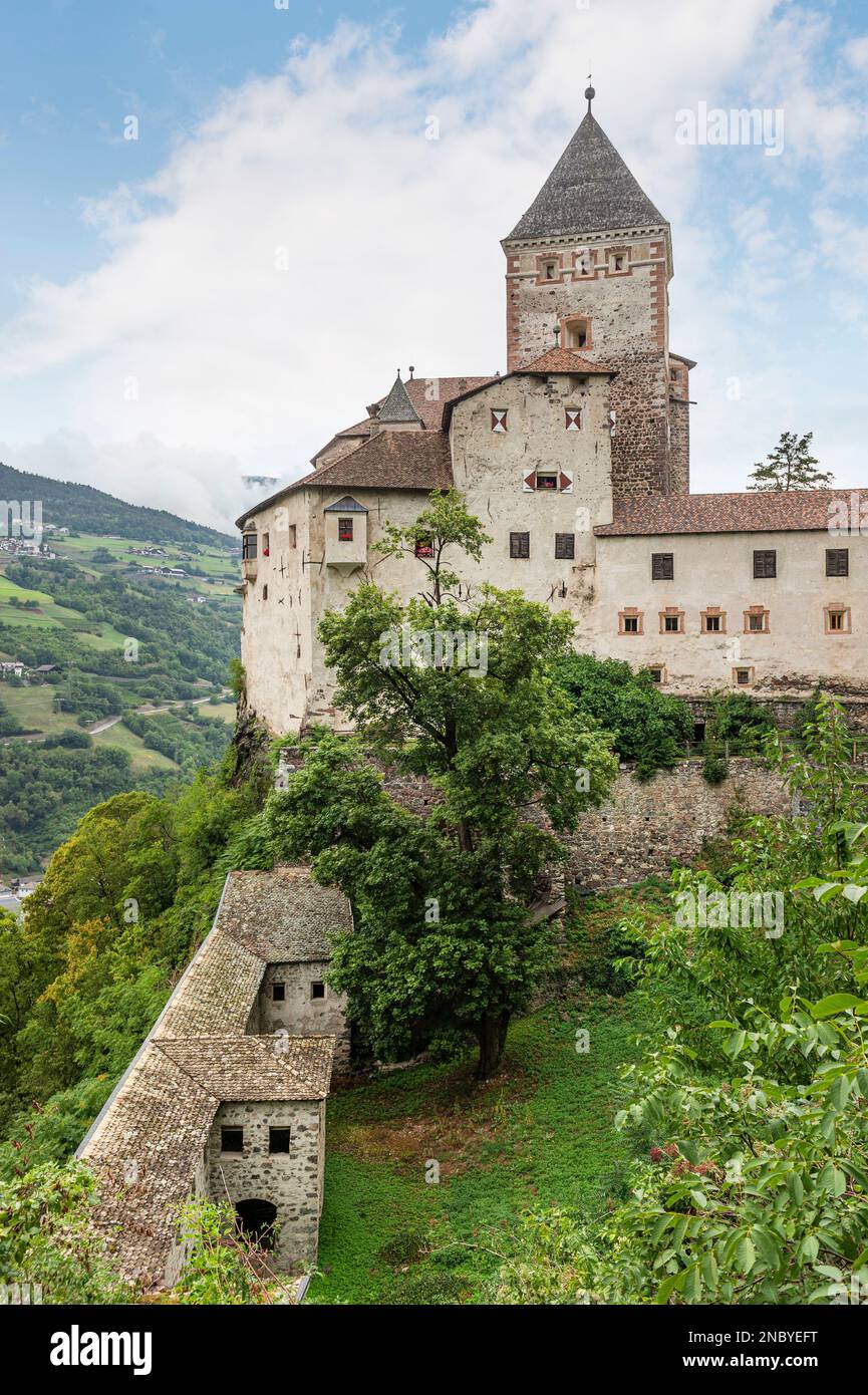 forte or trostburg castle, ponte gardena, italy Stock Photo - Alamy