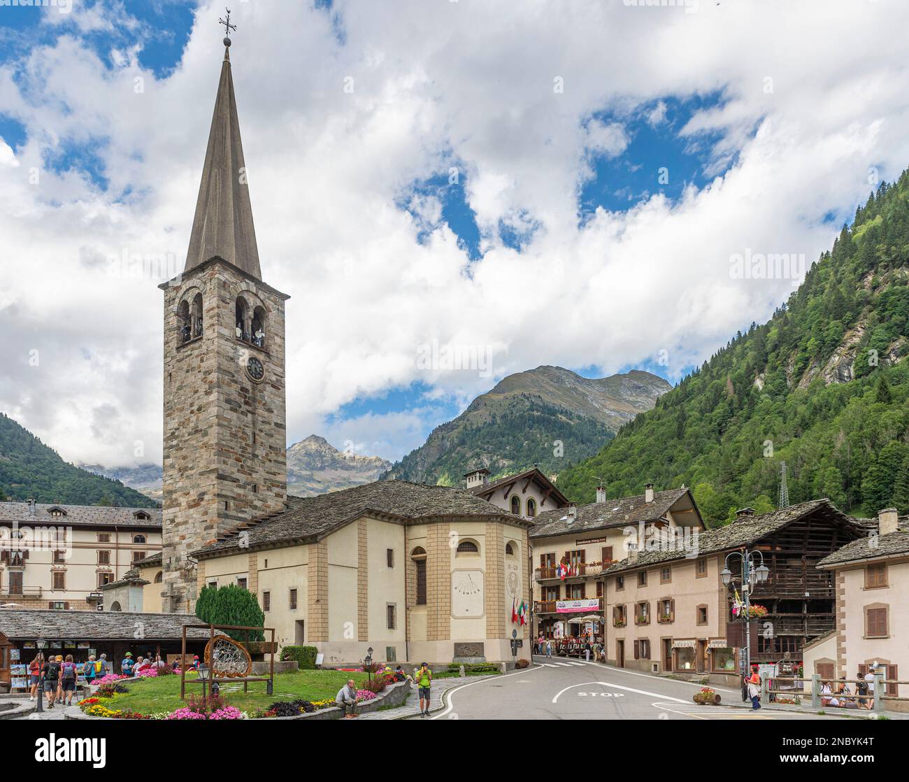 village partial view, alagna valsesia, italy Stock Photo - Alamy