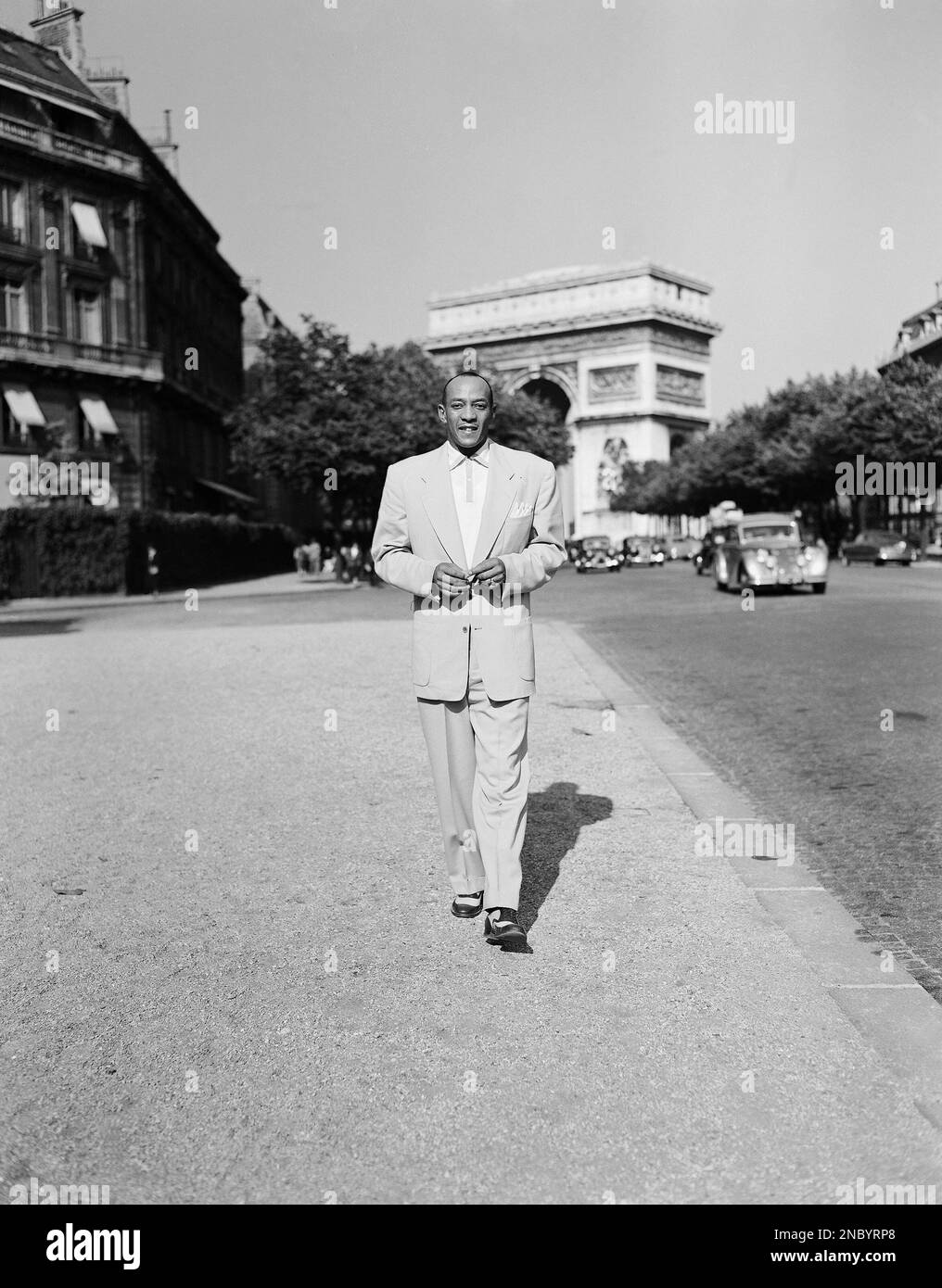 Jesse Owens, American sprinter who set 100-meter and 200-meter records ...