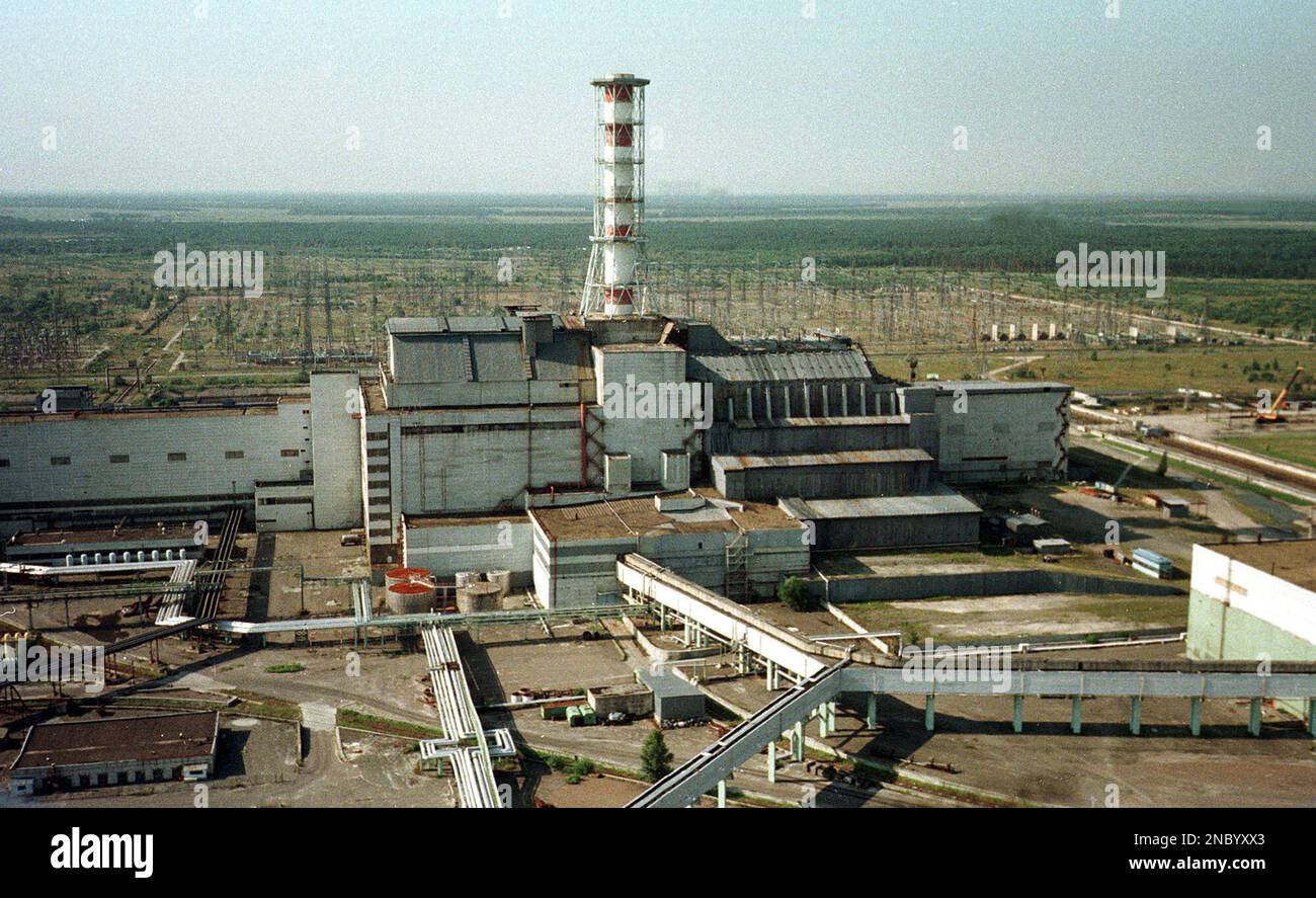 FILE - In this July 23, 1998, file photo a chimney towers over the ...