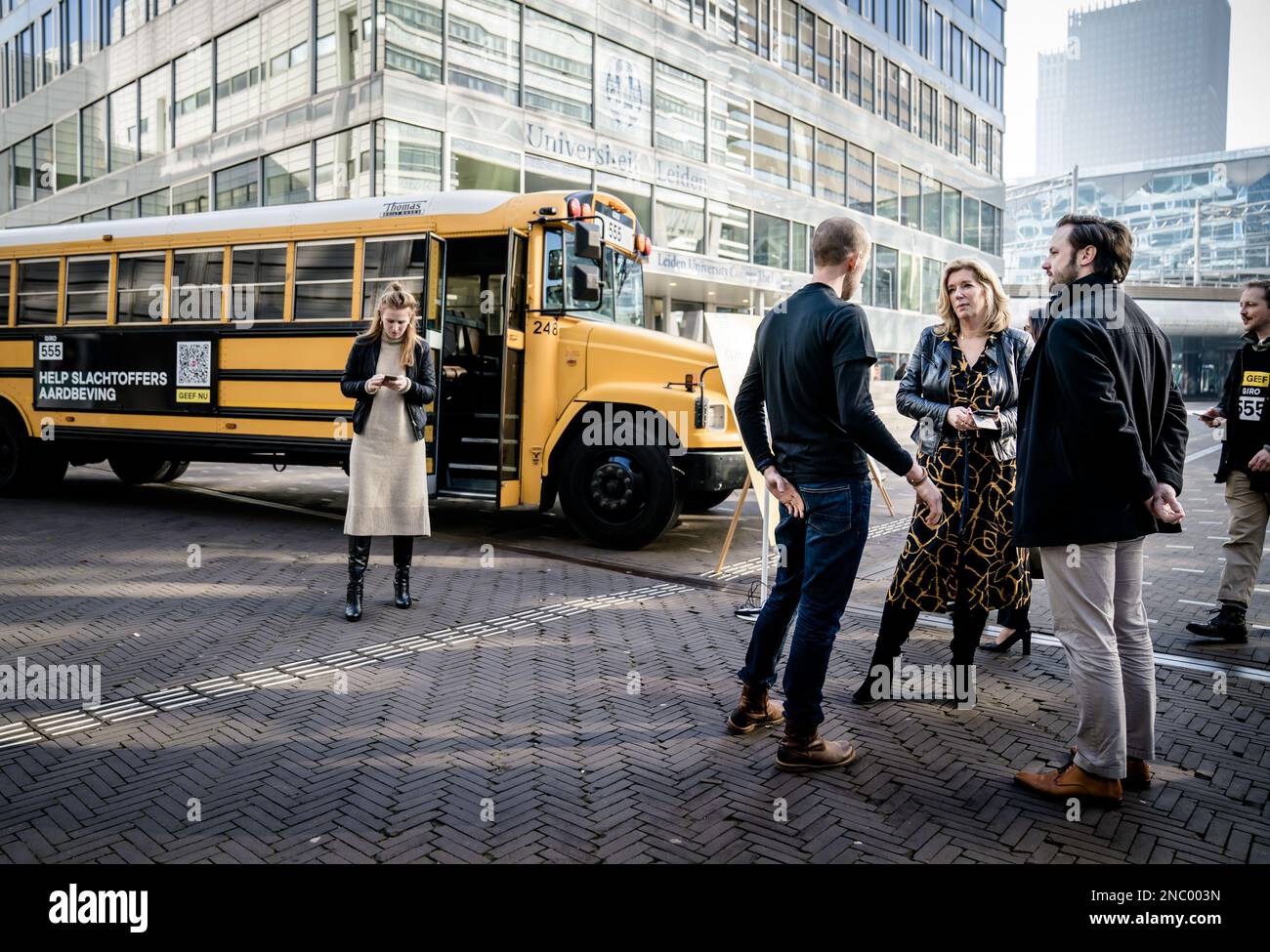555 bus hi-res stock photography and images - Alamy