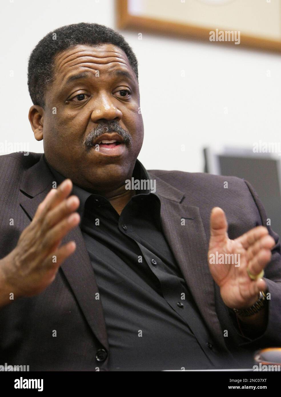 In this photo taken Jan. 31, 2011, Chicago Housing Authority CEO Lewis ...
