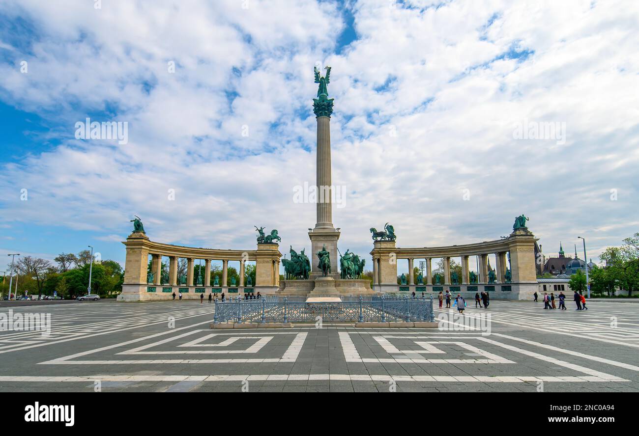 Budapest, Hungary. Millennium Monument on the Heroes' Square Stock ...