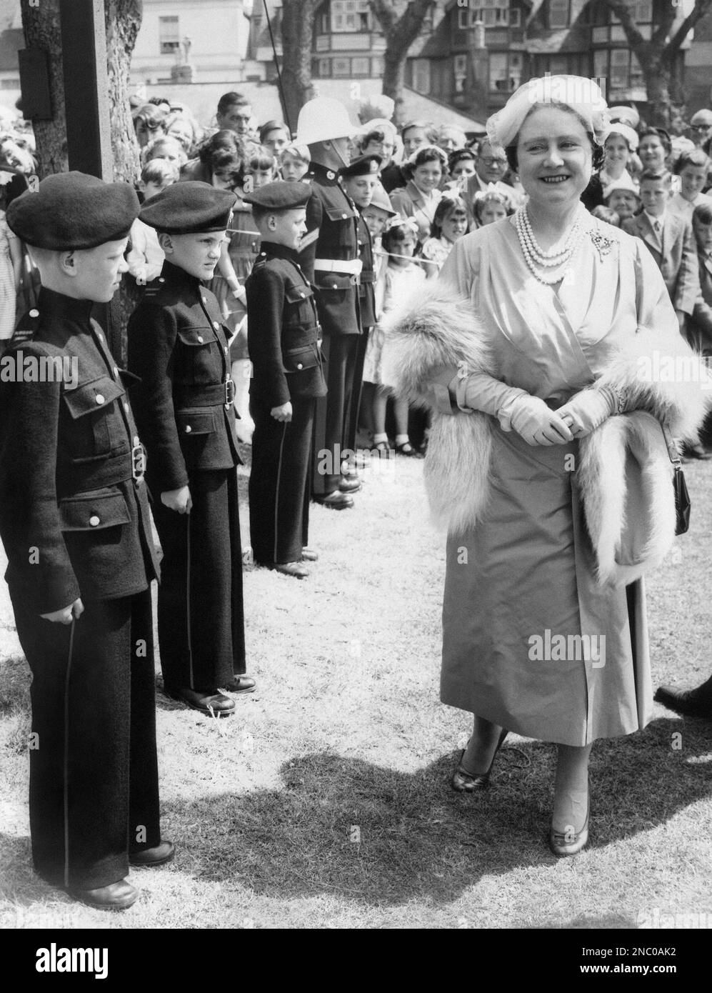 The Queen Mother Elizabeth inspects members of the Royal Marine ...