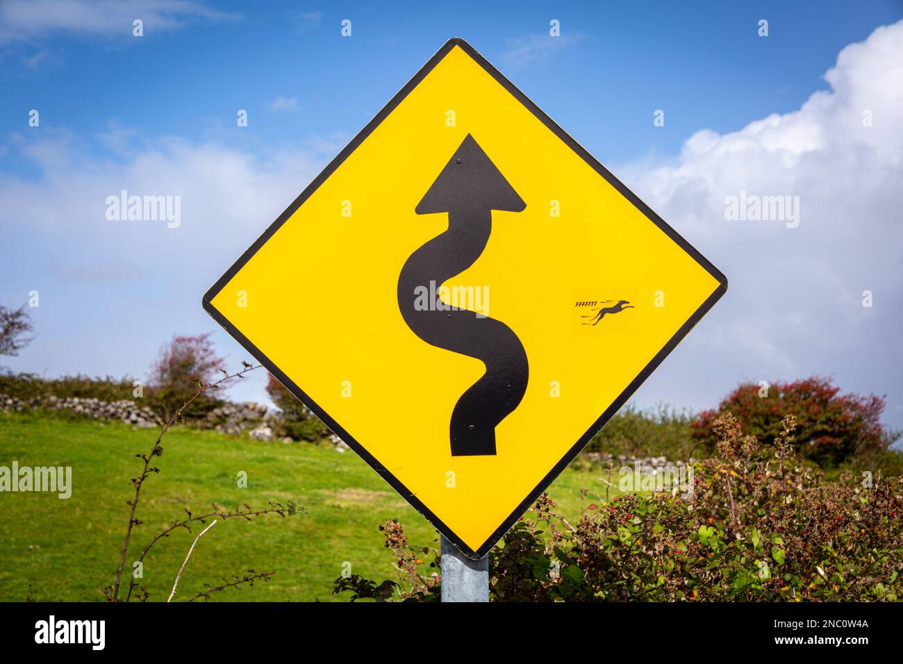 Roadway sign hi-res stock photography and images - Alamy