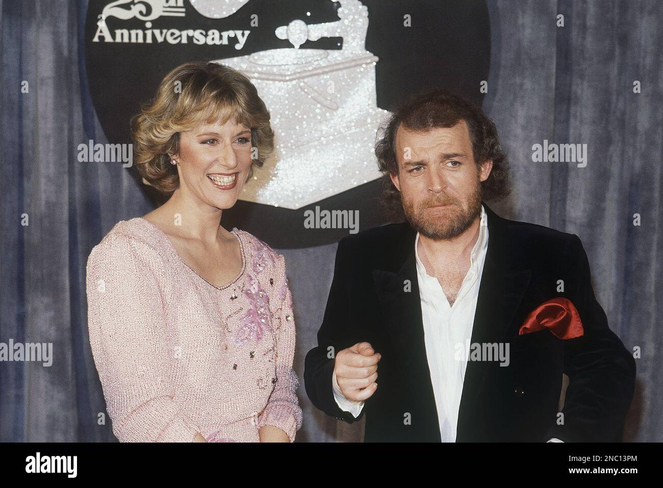 Singer Joe Cocker with Jennifer Warnes, at the 25th Grammy Awards in ...