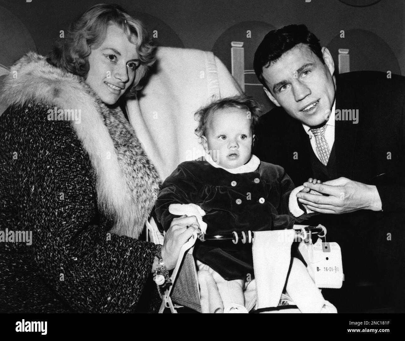 British Middleweight Boxing Champion Terry Downes, his wife Barbara and ...