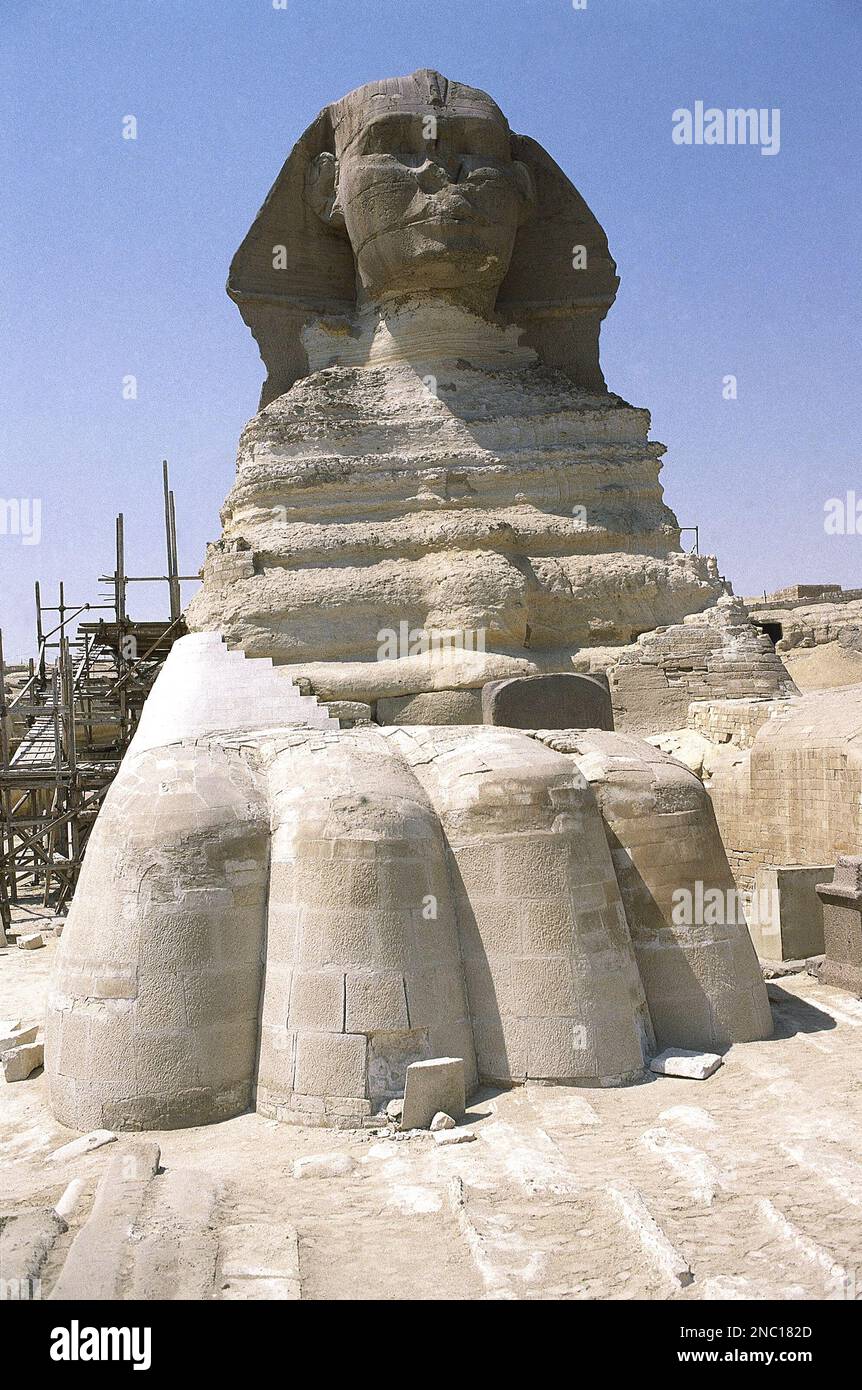 Sphinx under restoration in Giza, Egypt in March 1989. (AP Photo Stock ...