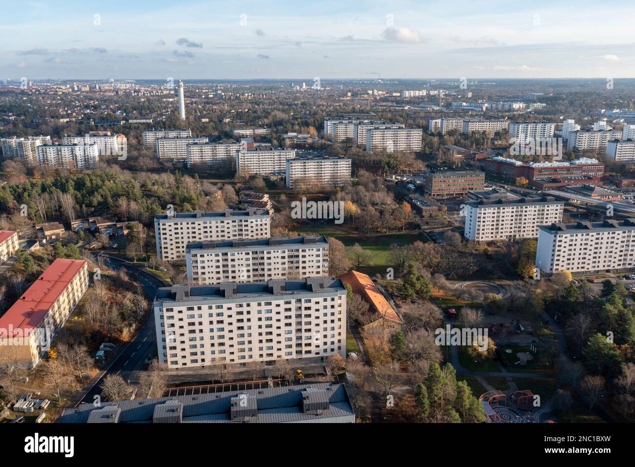 Residential building view hi-res stock photography and images - Alamy