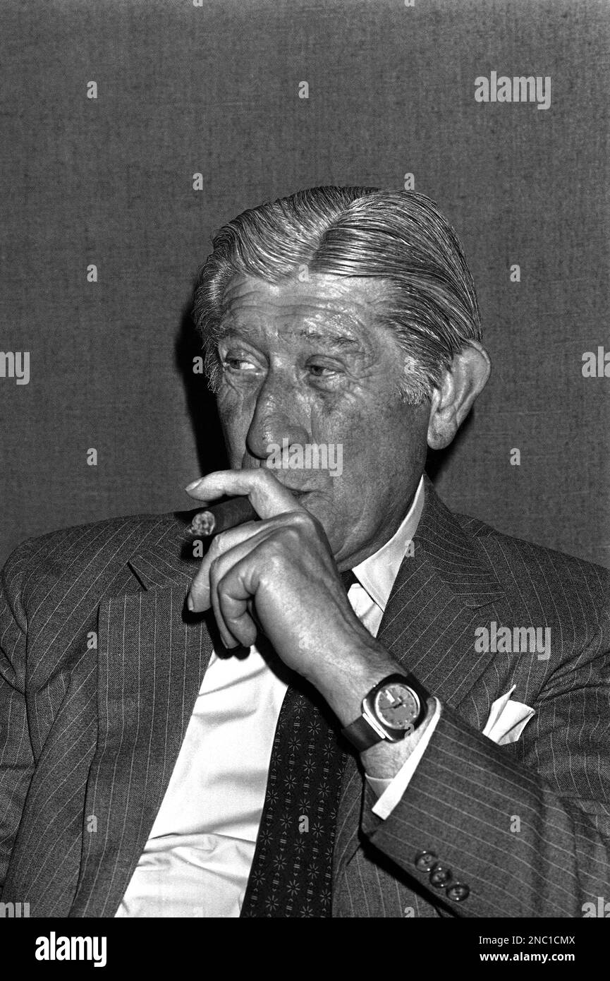 Swiss tobacco merchant Zino Davidoff and founder of the Cigar Academy ...