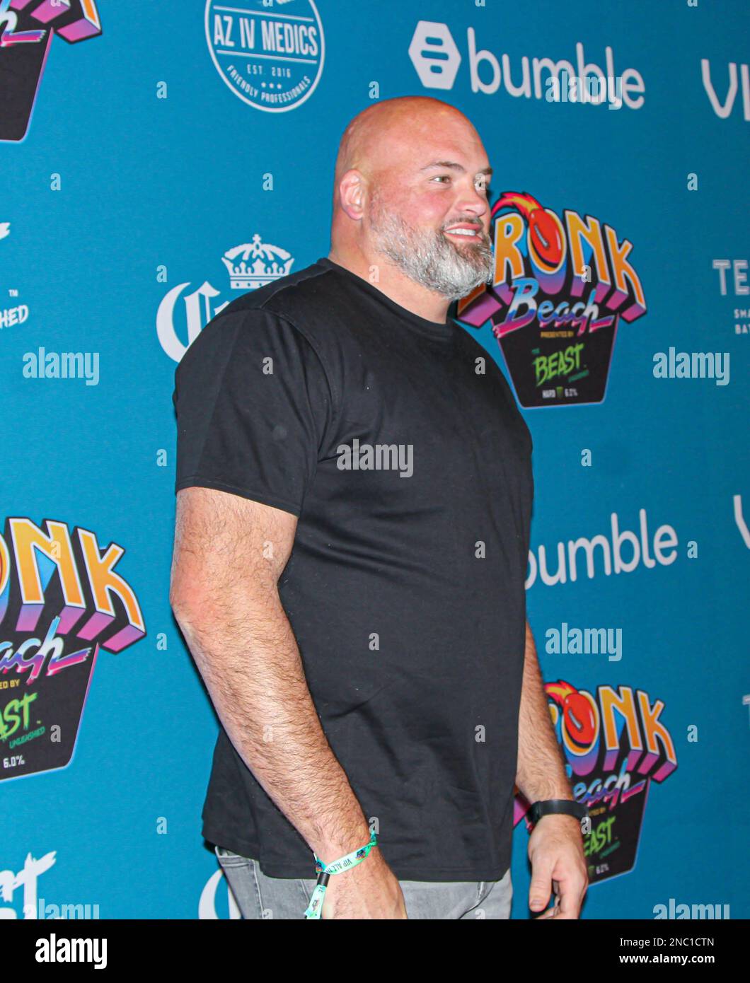 Numerous celebrities and fans come together for Rob Gronkowski''s pre ...