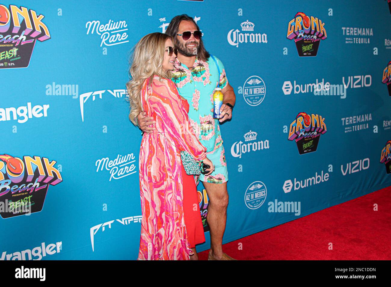 Numerous celebrities and fans come together for Rob Gronkowski''s pre ...