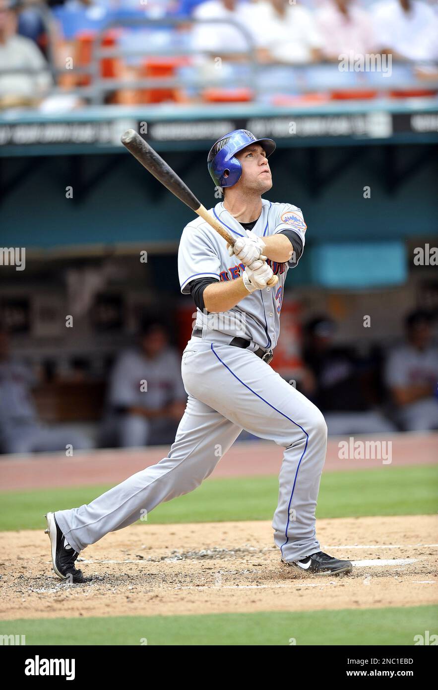 New York Mets Josh Thole (30) at bat against the Florida Marlins during ...