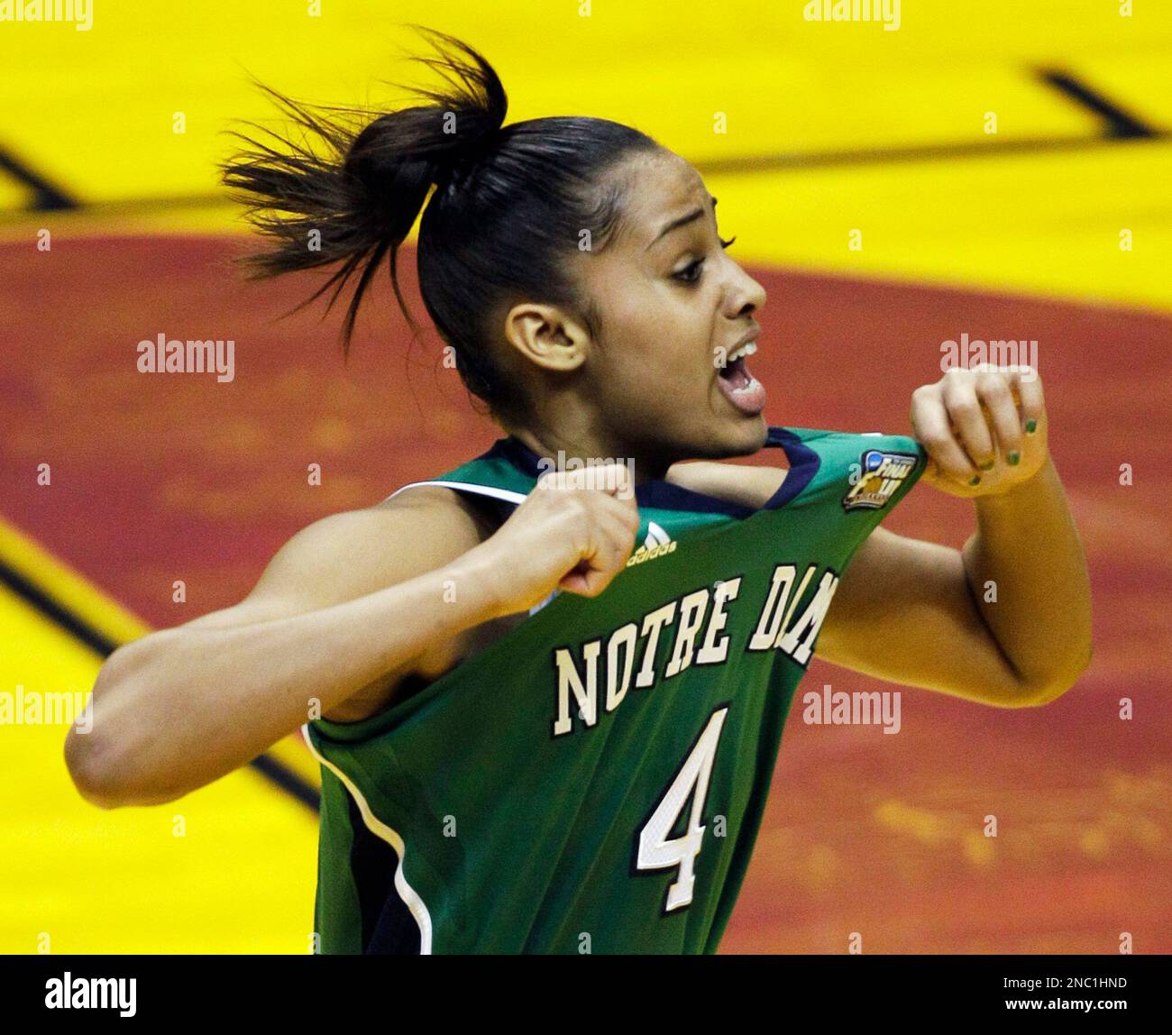 Notre Dame's Skylar Diggins (4) celebrates after Notre Dame's 72-63 win ...