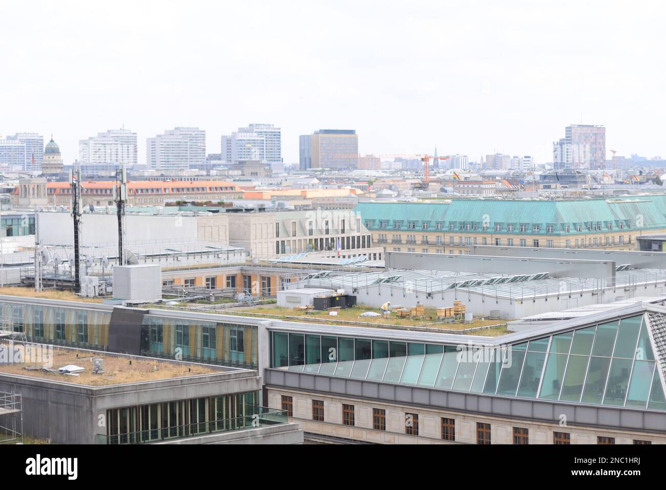 Charlie bridge berlin hi-res stock photography and images - Alamy