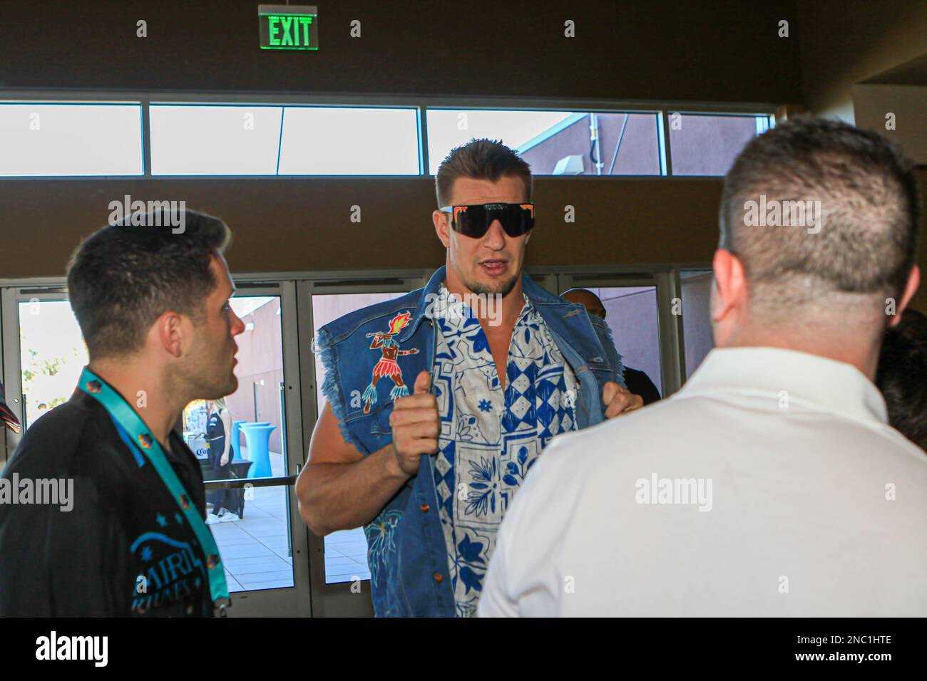 Numerous celebrities and fans come together for Rob Gronkowski''s pre ...