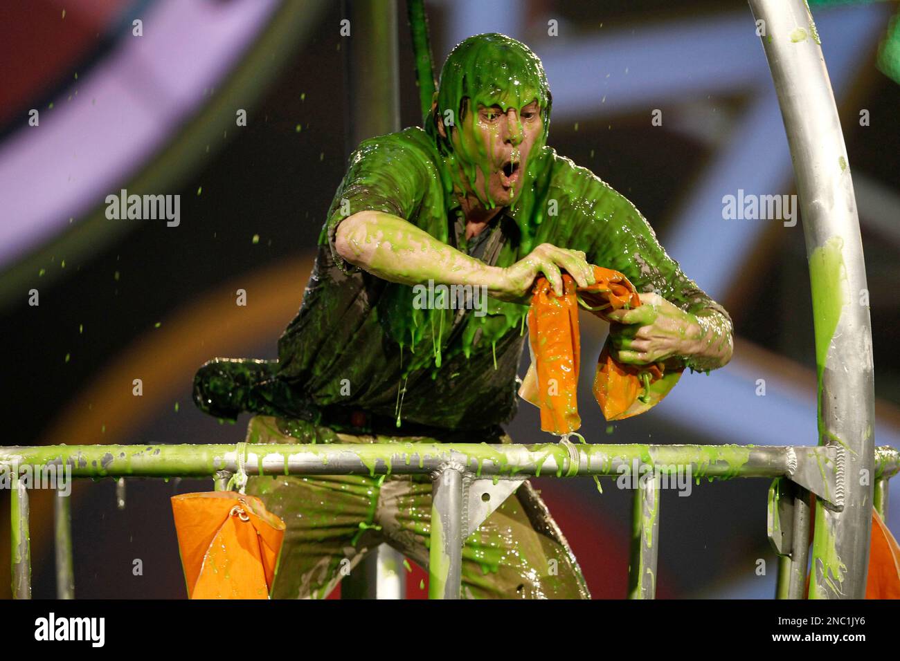 Actor Jim Carrey gets slimed at Nickelodeon's 24th Annual Kids' Choice ...